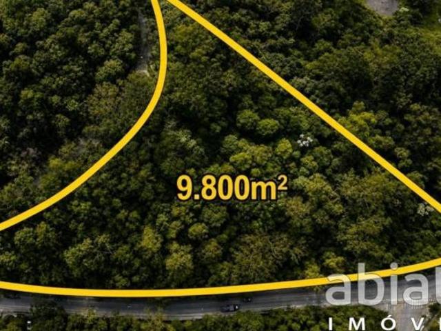 Terreno à venda no Centro Embu das Artes/SP 9.800m²