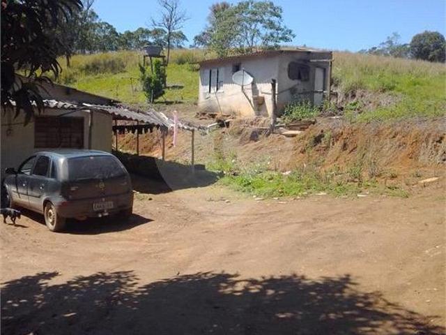 Terreno à venda no Centro, Piedade