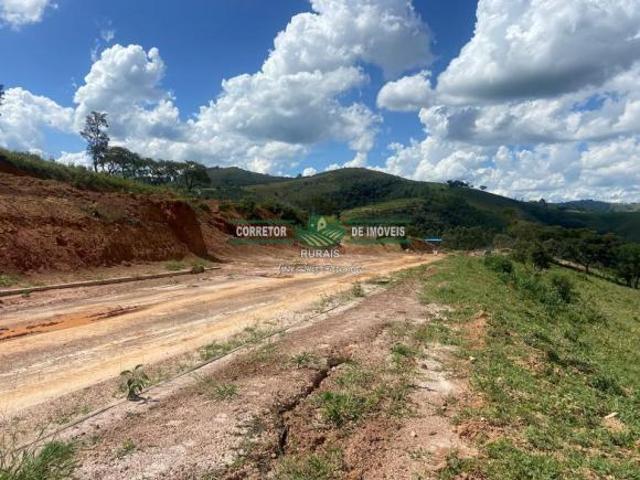 Terreno à venda no Centro