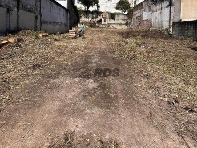 Terreno à venda no Centro