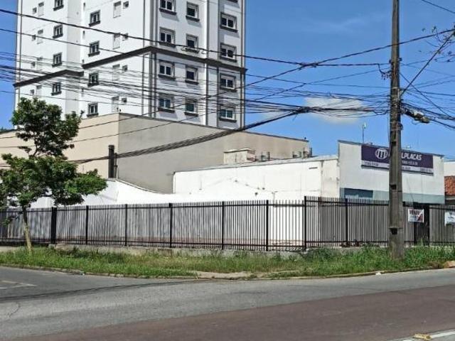 Terreno à venda no Centro