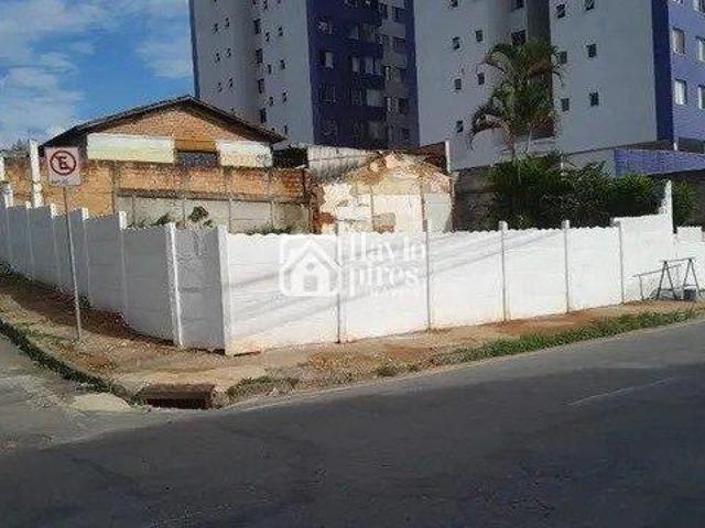 Terreno à venda no Centro