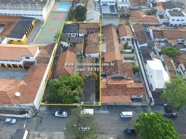 Terreno à venda no Centro