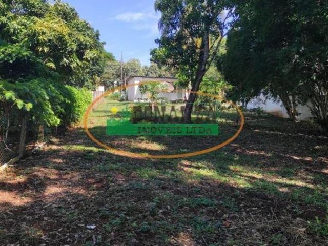 Terreno à venda no Centro