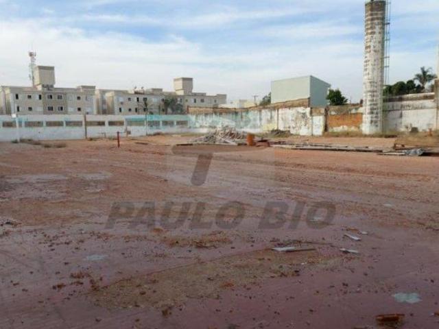 Terreno à venda no Centro