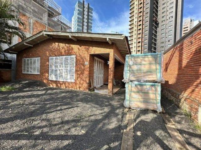 Terreno à venda no Centro