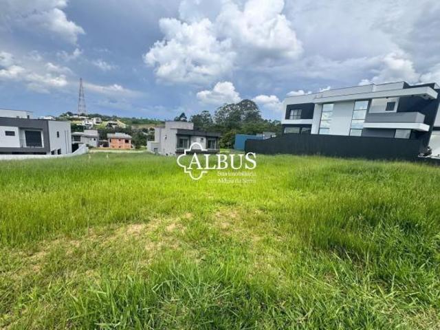 Terreno a venda no Altavis em Santana de Parnaíba SP