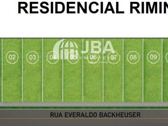 Terreno à venda no Alto Boqueirão