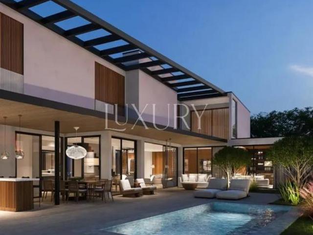 Terreno á venda no Alto de Pinheiros com Projeto Olegário de Sá 521m² 5 Suítes Piscina