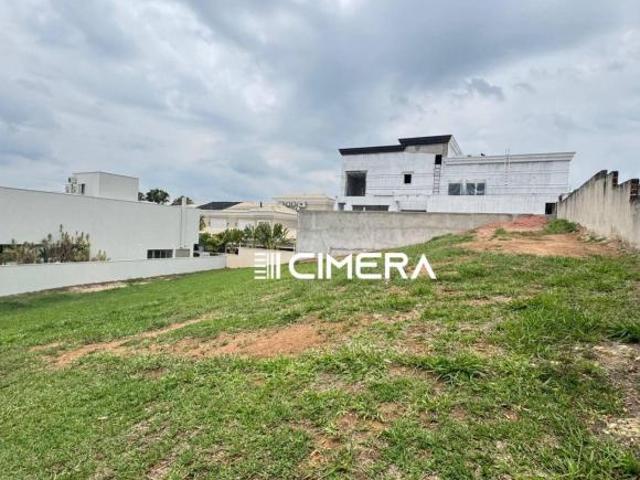 Terreno à venda no Alphaville Nova Esplanada 2 localizado na cidade de Votorantim/SP