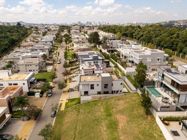 Terreno à venda no Alphaville Residencial Burle Marx em Santana de Parnaíba SP