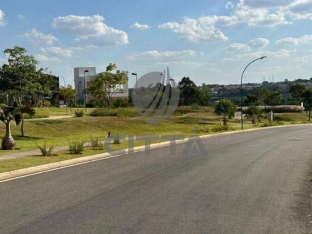 Terreno a venda no Arborais em Campinas