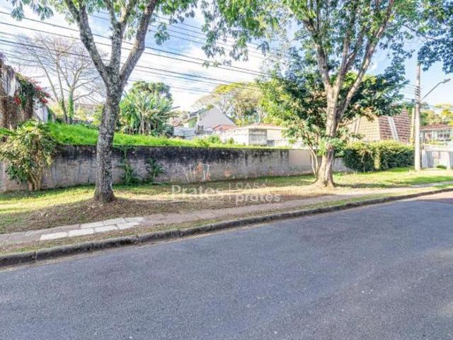 Terreno à venda no Bom Retiro