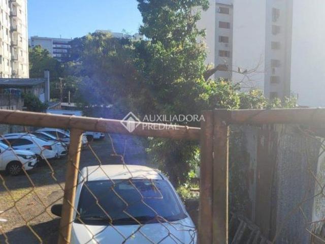 Terreno a venda no bairro Marechal Rondon em Canoas com 428m²