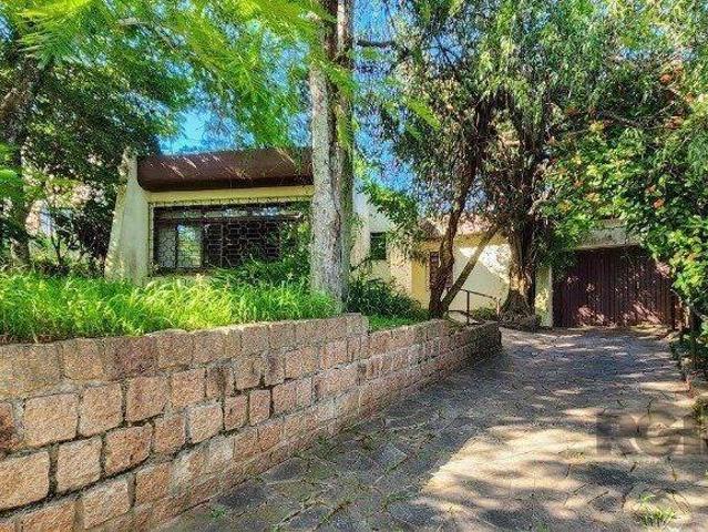 Terreno à venda no bairro Menino Deus em Porto Alegre, com 15,50 X 31,00
