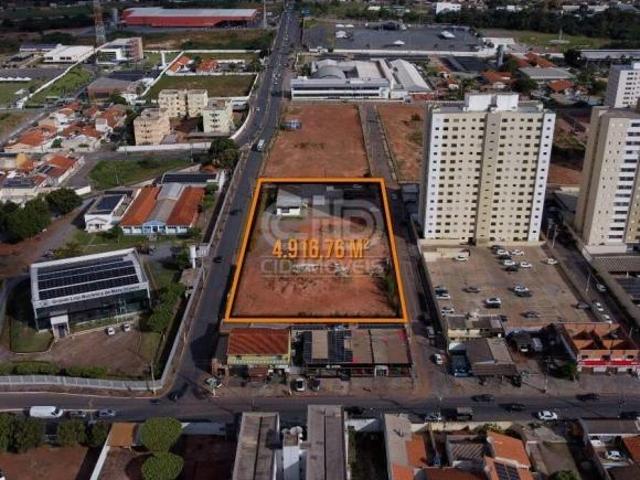 Terreno á Venda no bairro Morada do Ouro