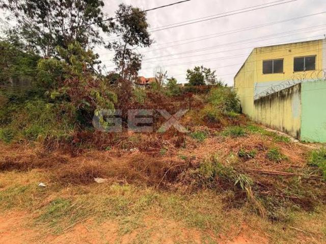 Terreno à Venda no Bairro nações em Divinópolis MG