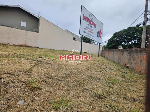 Terreno à venda no bairro Novo Horizonte em Valinhos
