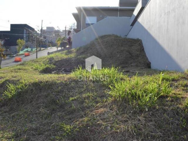 Terreno à venda no bairro Bosque dos Eucaliptos em Valinhos