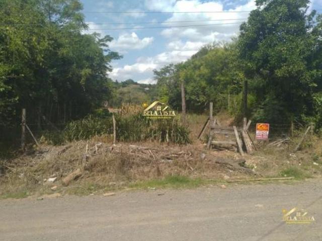 Terreno à venda no bairro Califórnia em Nova Santa Rita/RS