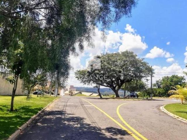 Terreno à venda no bairro Caminhos de San Conrado em Campinas