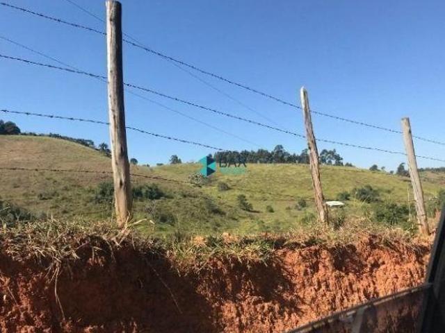 Terreno à venda no bairro Canãa Jambeiro/SP