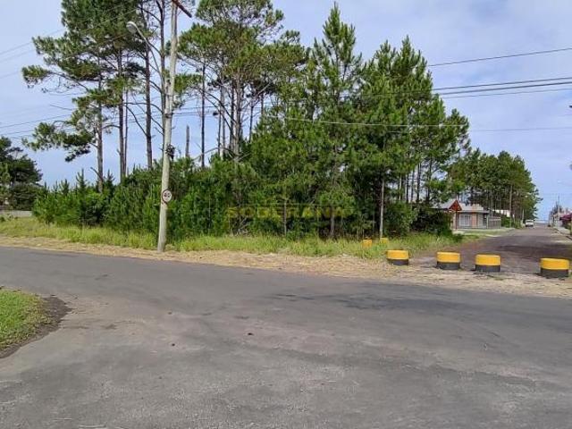 Terreno à venda no bairro Capão Novo Village Capão da Canoa/RS
