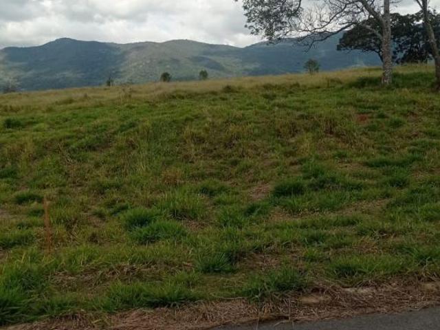 Terreno à venda no bairro Centro Extrema/MG