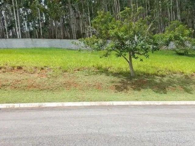 Terreno à venda no bairro Centro Paraibuna/SP