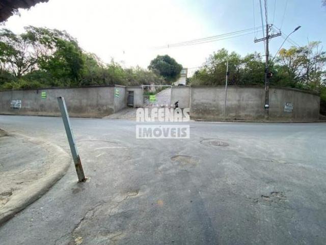 Terreno à venda no Bairro Condomínio Estância San Remo