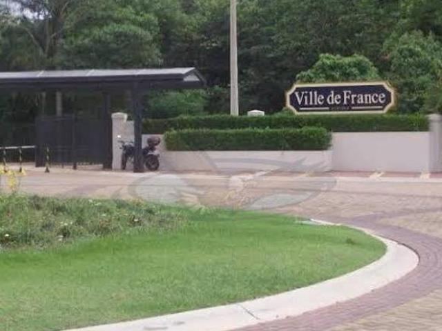 Terreno à venda no bairro Condomínio Ville de France Itatiba/SP