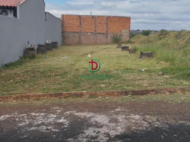 Terreno à venda no bairro Conjunto Café Londrina/PR