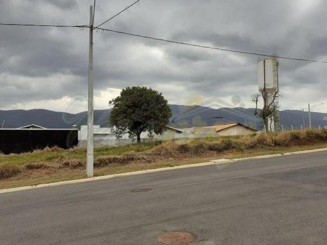 Terreno à venda no bairro Consulte Extrema/MG