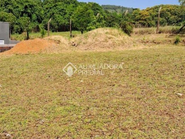 Terreno à venda no bairro Coronel Aparicio Borges em Porto Alegre