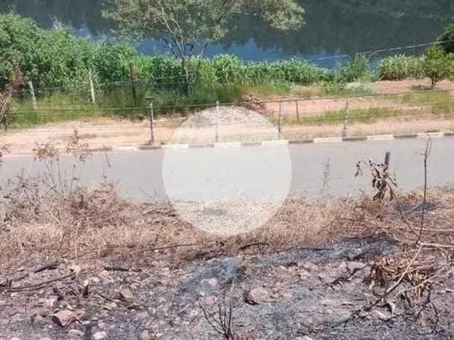 Terreno à venda no bairro Cristal Park em Santana de Parnaíba/SP