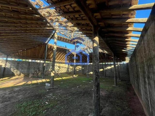Terreno à venda no bairro do Massaguaçu em Caraguatatuba, SP Com mais de 450m²!