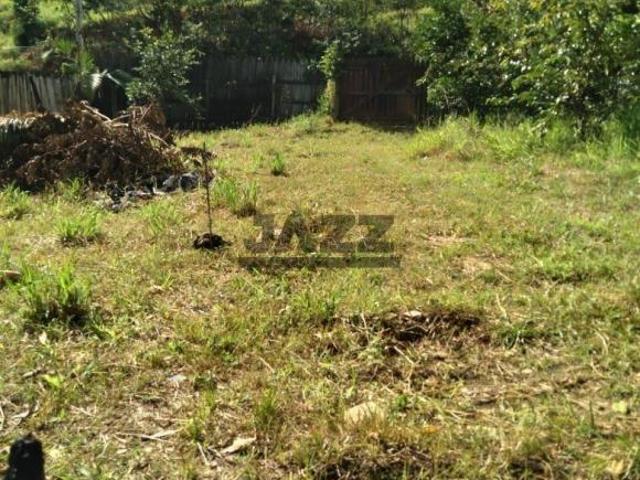 Terreno à Venda no Bairro do Freitas SJC