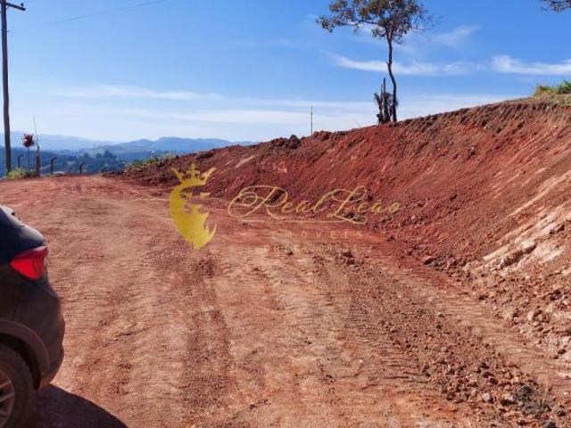 Terreno à VENDA no bairro do Pinhal Piracaia