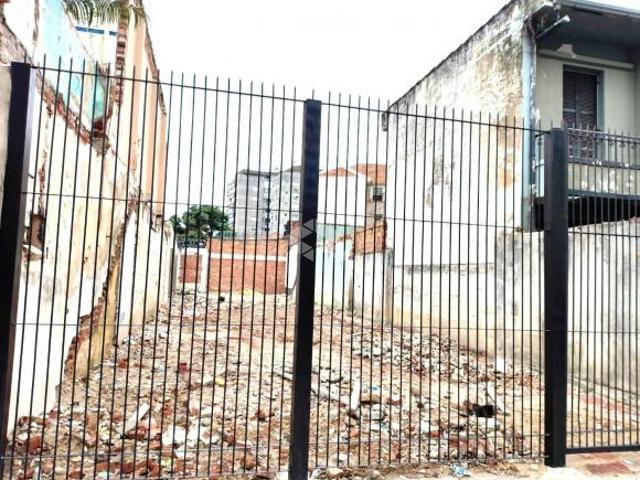 Terreno à venda no Bairro Floresta em Porto Alegre
