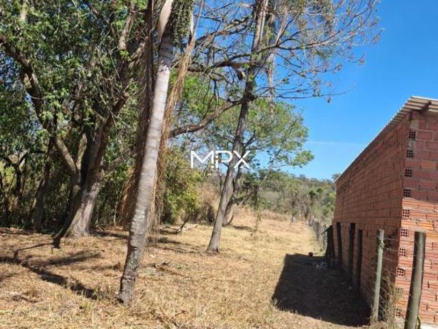 Terreno à venda no bairro Floresta Escura em São Pedro