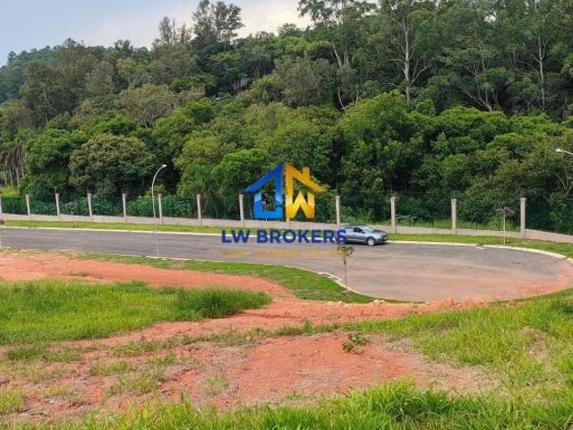 Terreno à venda no bairro Ivoturucaia Jundiaí/SP