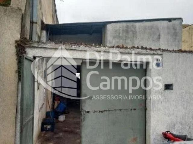 Terreno à venda no bairro Ipiranga com duas frentes e ótima localização