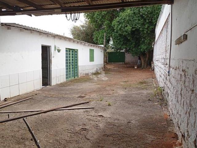 TERRENO A VENDA NO BAIRRO JARDIM CARVALHO 300M²