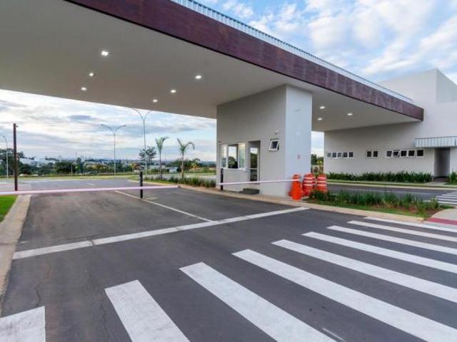 Terreno à venda no bairro Jardim Cristal Aparecida de Goiânia/GO