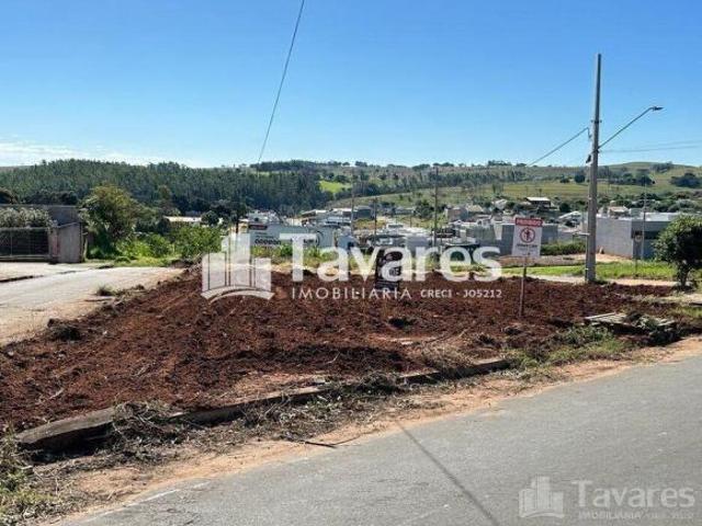 Terreno à venda no bairro Jardim Ibis Umuarama/PR