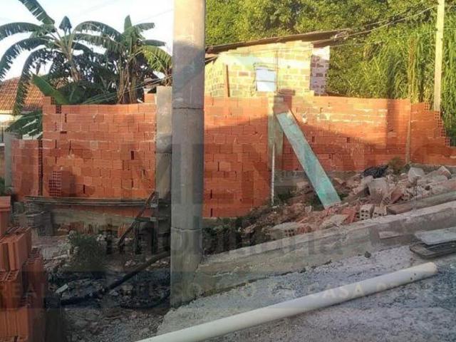 Terreno à venda no bairro Jardim Ipanema Campina Grande do Sul/PR