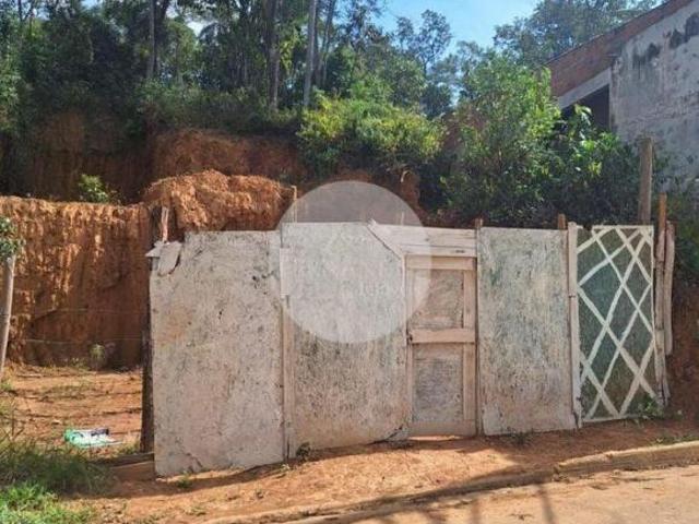 Terreno à venda no bairro Jardim Paula em Santana de Parnaíba/SP