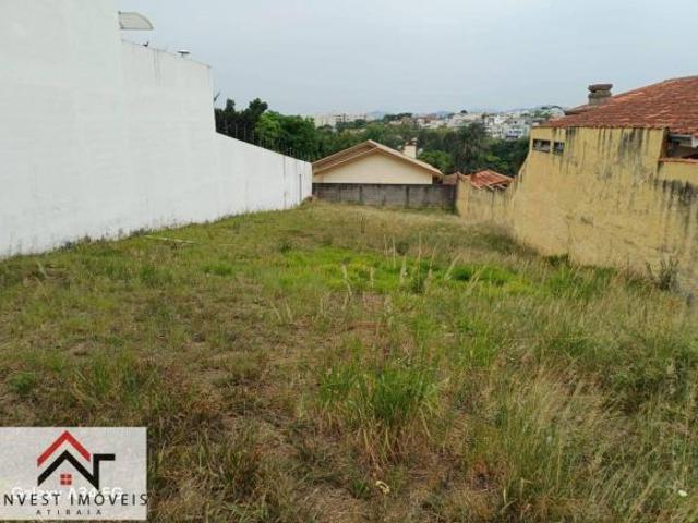Terreno a venda no Bairro Jardim Siriema em Atibaia