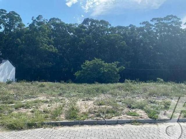 Terreno à venda no bairro Laranjal em Pelotas/RS