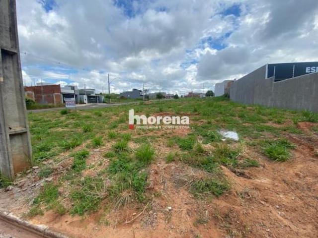 Terreno à venda no bairro Parque Ônix Umuarama/PR